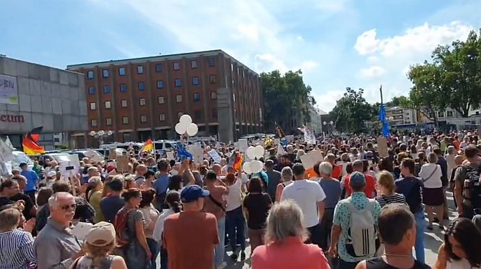 Рашисти вийшли на демонстрацію в Кельні
