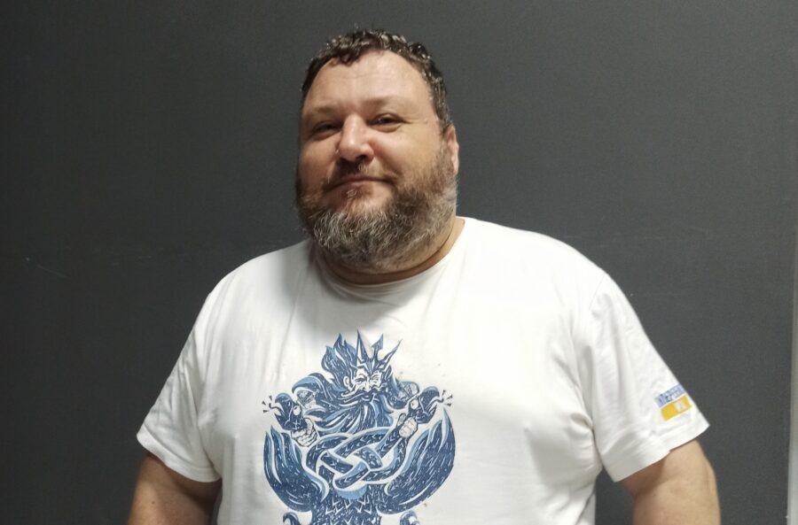 Обраний народ у негостинному світі. "Нас щиро визнають Давидом, який ...