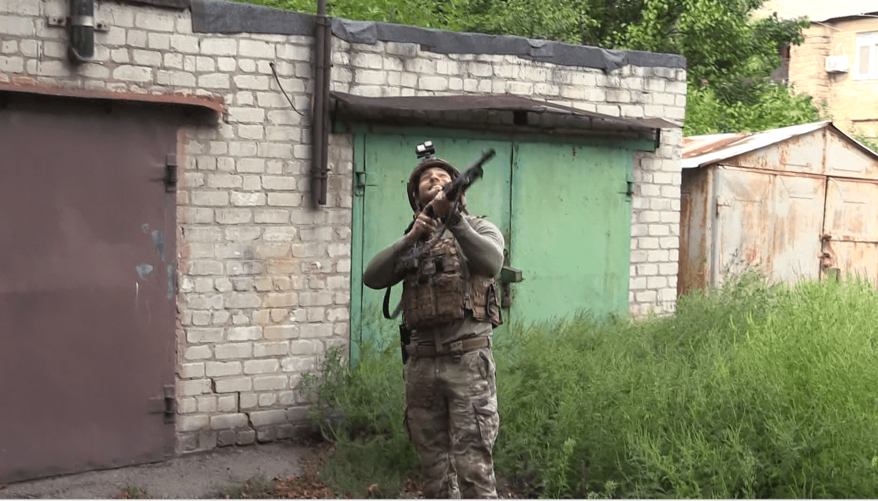 Порятунок із напівоточеного міста: "Білий янгол" у Костянтинівці. ВІДЕО